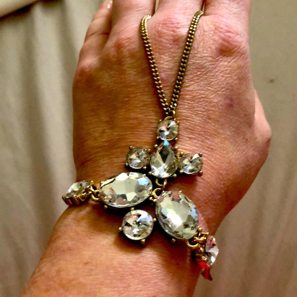 Jewelry | Stunning Sparkly Bracelet W Middle Finger Chain Adjustable ...